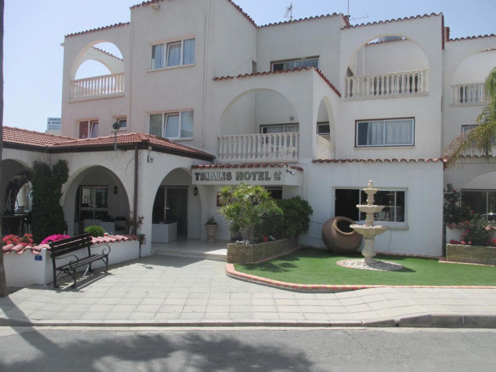 Tsialis Hotel Apartments - Cyprus