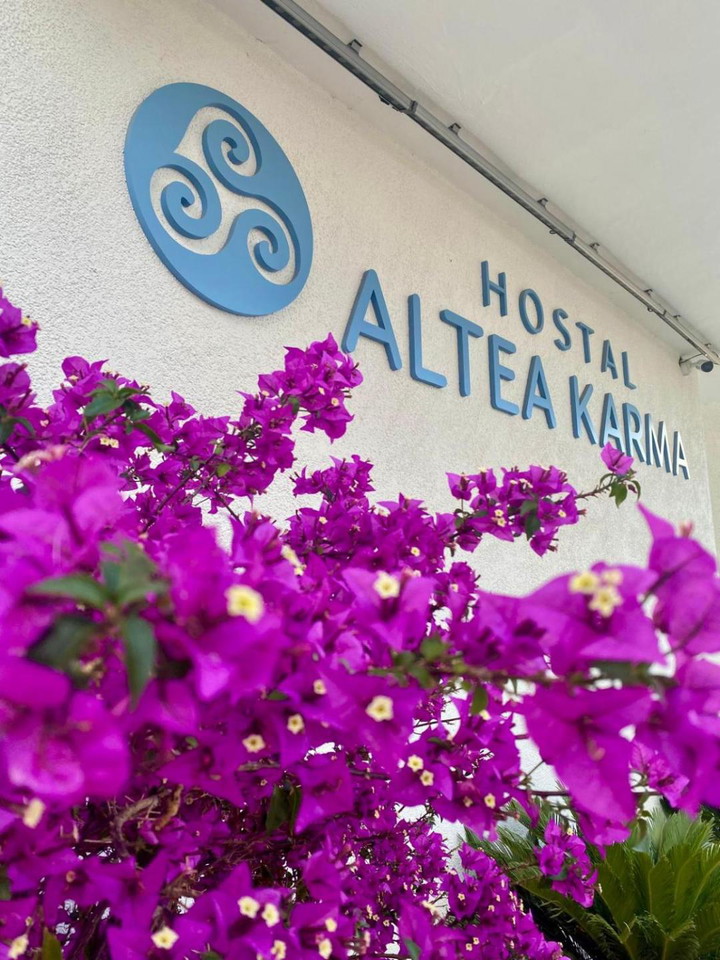Hostal Altea Karma - Benidorm
