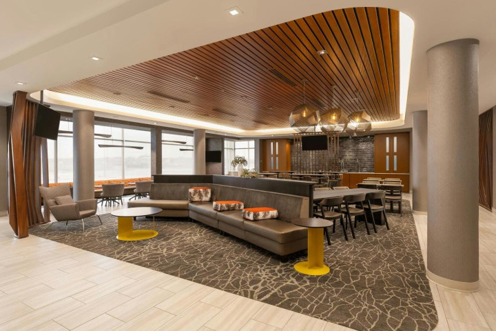 Springhill Suites By Marriott Fargo - 法哥