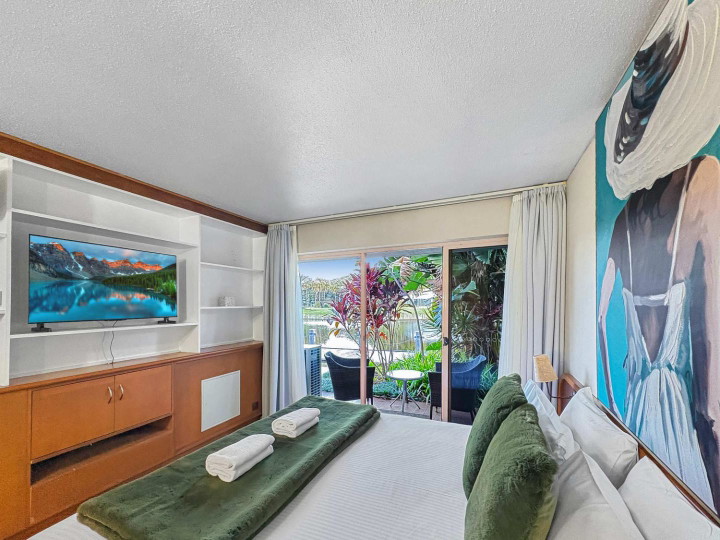 Pacific Bay 1-bed Apt Lake Views & Beach - Coffs Harbour