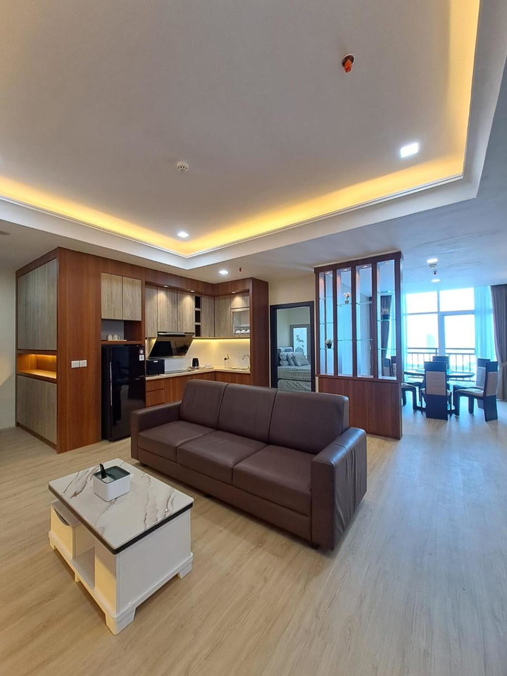 Starhome Newly Renovated 115m2 High Floor Formosa Residence - Batam
