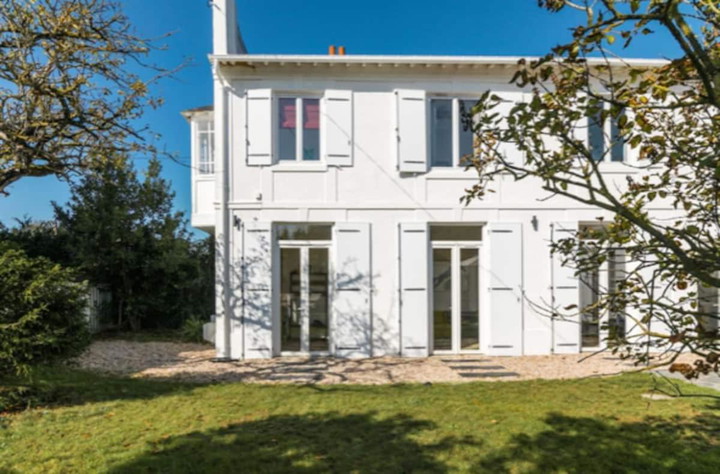 Très Jolie Villa Bianca, Maison Avec Jardin Privé à Deauville - Deauville