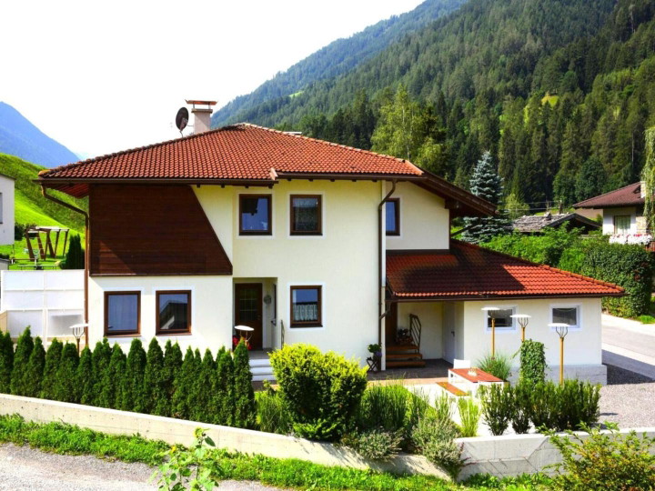 Apartment In Fulpmes Near Stubai Glacier - Neustift im Stubaital