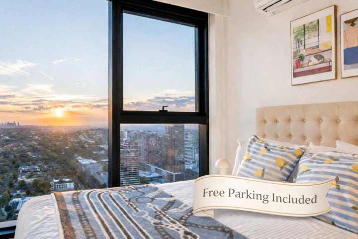 Puddings Home Stunning City Views Luxury 3br Box Hill Skyone - Box Hill