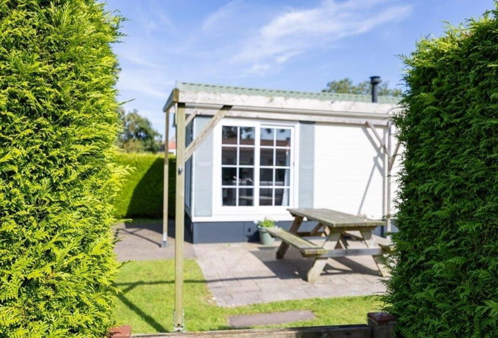 Chalet Wad35 Met Grote, Groen Omheinde Tuin - Nederländerna