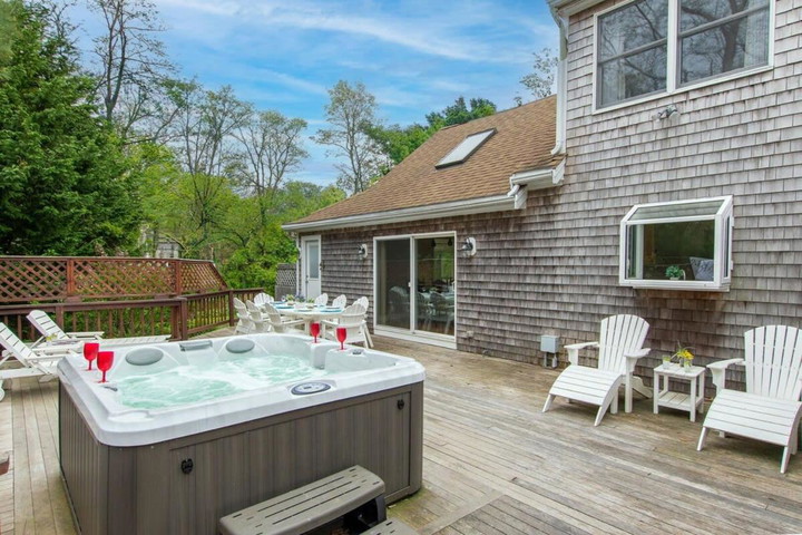 3000 Sq Ft Home With Hot Tub - Wellfleet, MA