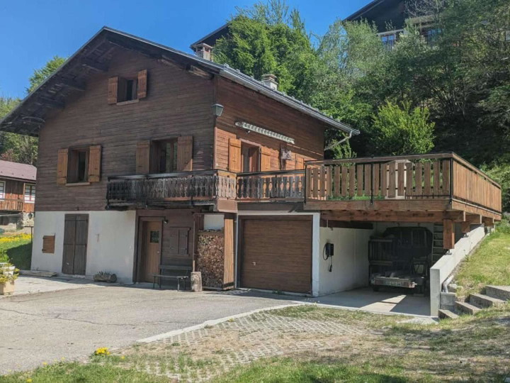 Chalet 3* à Arêches, 100m², 8 Pers, 4 Ch, Pied Des Pistes, Cheminée, Terrasse, Wifi - Beaufort