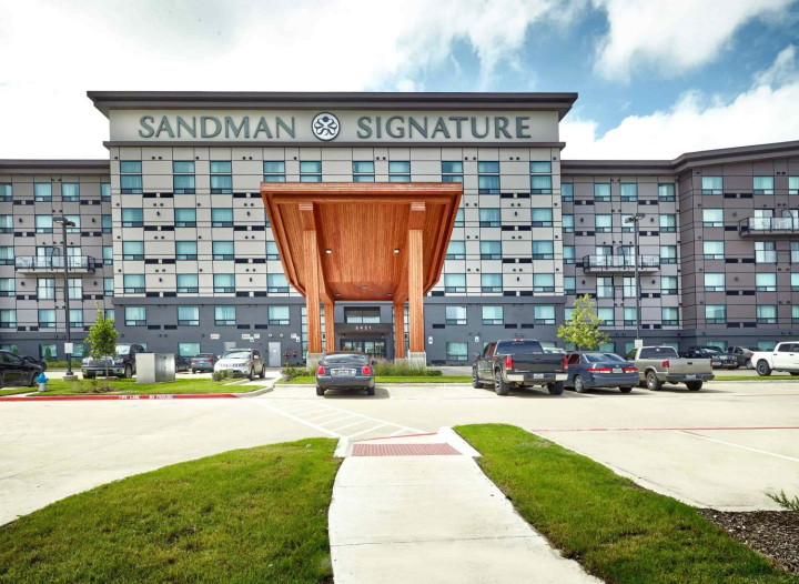 Sandman Signature Plano-frisco Hotel - Plano, TX
