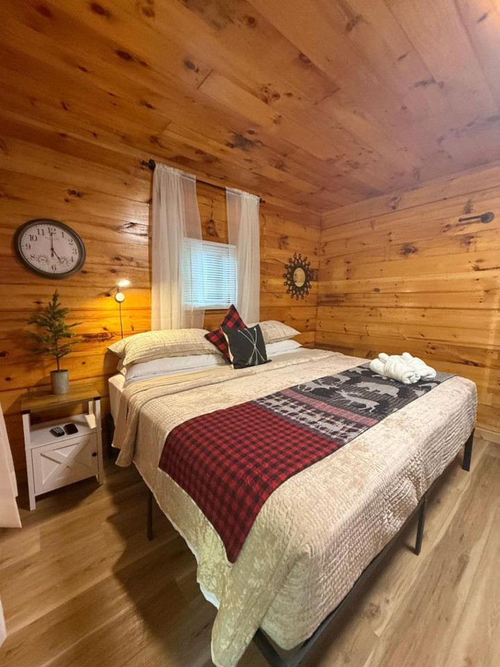 Campfire Cabin, Red River Gorge, Ky, River Access & Views - Slade, KY
