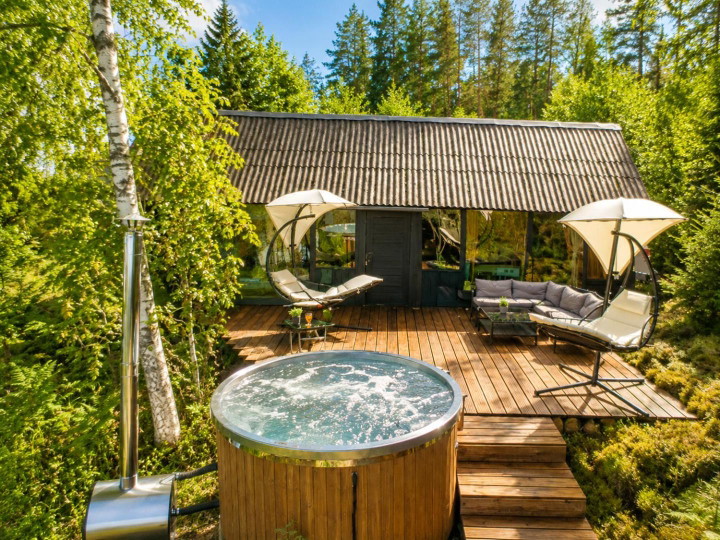 Black Forest Cabin With Hot Tub, Cinema, Lake & Deer Park - Latvia