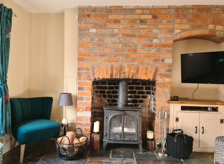 Gorgeous 2 Bedroom Kintbury Cottage - コッツウォルズ