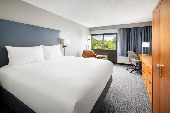 Courtyard By Marriott Montvale - Nyack, NY