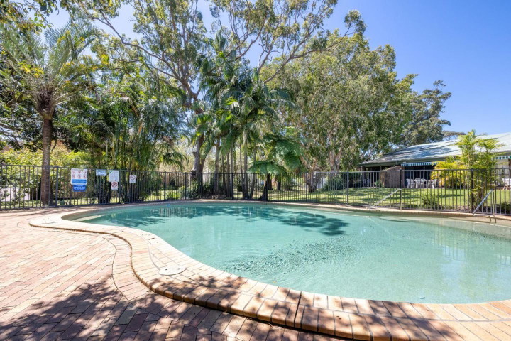 Bay Parklands 6, 2 Gowrie Ave - Pool, Wi-fi Family Holiday - Hawks Nest