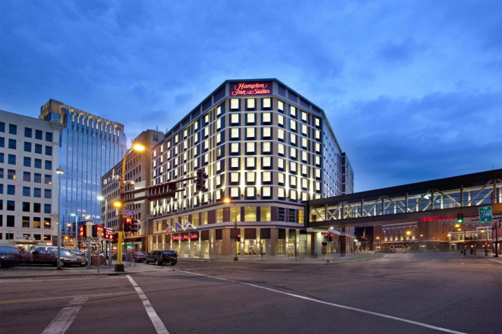 Hampton Inn & Suites - Minneapolis/downtown - Minneapolis, MN