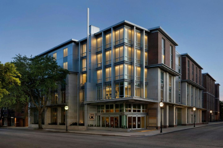 Live Oak, Charleston Historic District, A Tribute Portfolio Hotel - Charleston, SC