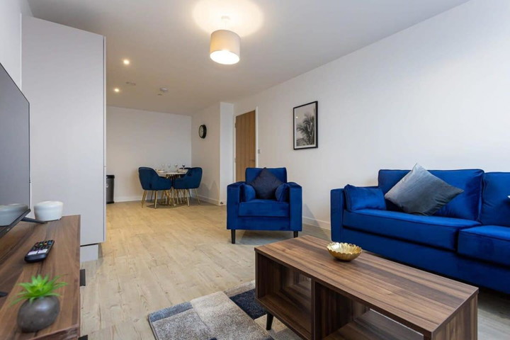 2 Bed Media City Flat Salford Quays -