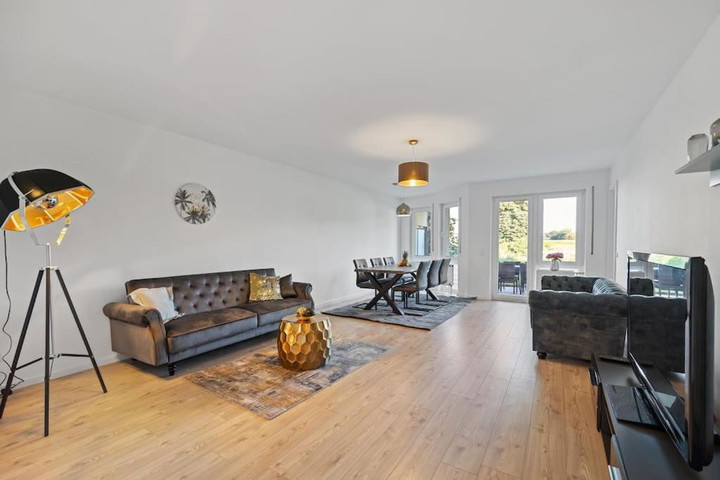 3 Zimmer Eg Wohnung Direkt Am Kurpark - Bad Aibling