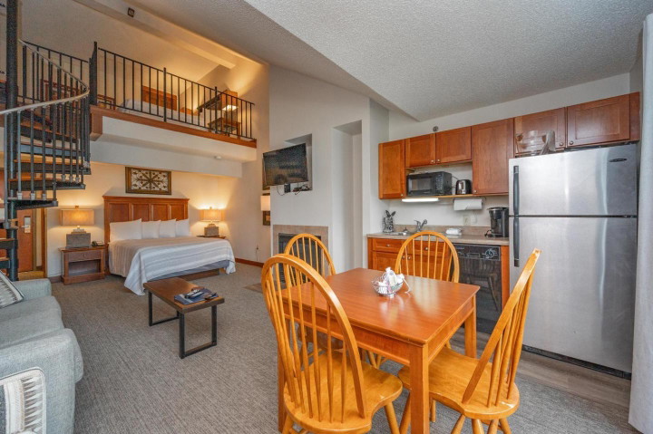 A309 Studio & Loft Lake View - Deep Creek Lake, MD