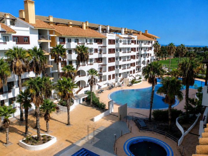 Poolside Escape Suite By Marina Golf Suites - Los Alcázares