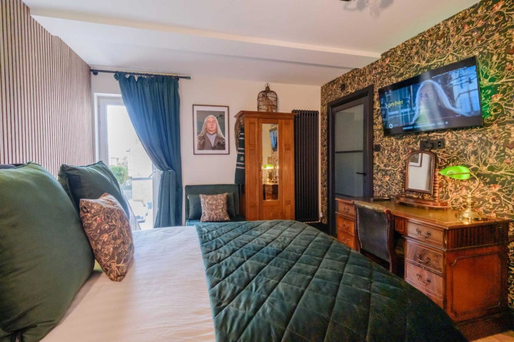 Ricky Road Guest House - Saint Albans