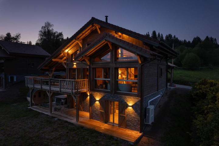 Chalet Tharkey, Luxueux Au Coeur Des Sapins - La Bresse