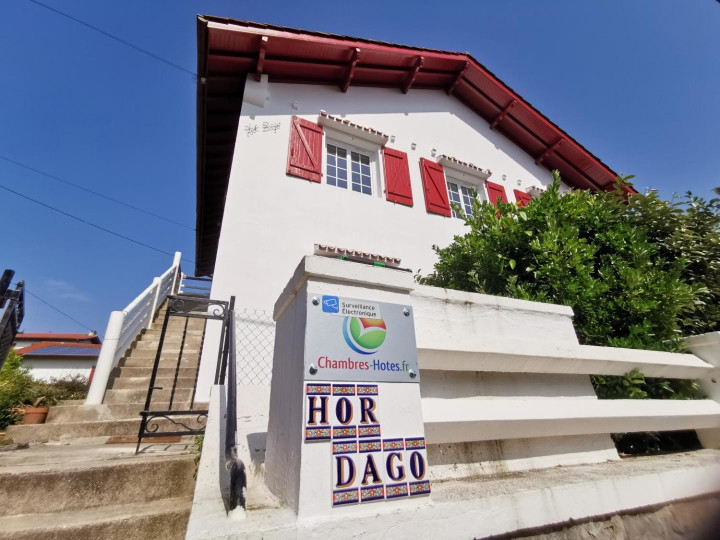 Chambres D'hôtes "Hor Dago" Près De La Gare D'hendaye Avec Le Petit-déjeuner - Pyreneeën