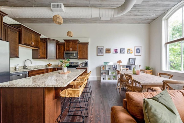 Downtown Loft - Walkable To Dining And Entertainment - Macon, GA