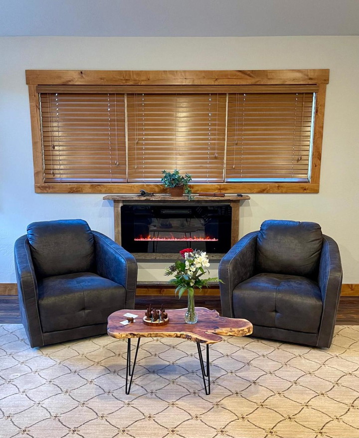 Mountain View Suite - Ennis, MT