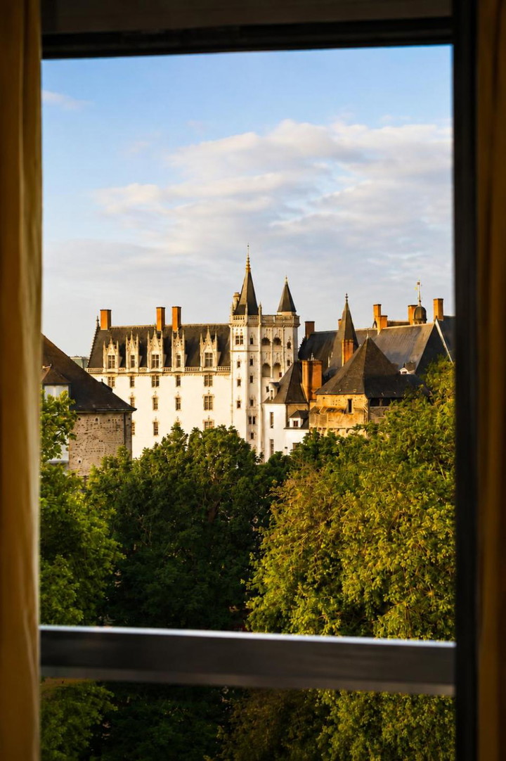 Lhotel - Face Au Château - Boutique Hôtel Et Séminaires - Nantes