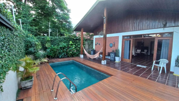 Casa Com Piscina -100 Metros Da Praia. - Guarujá
