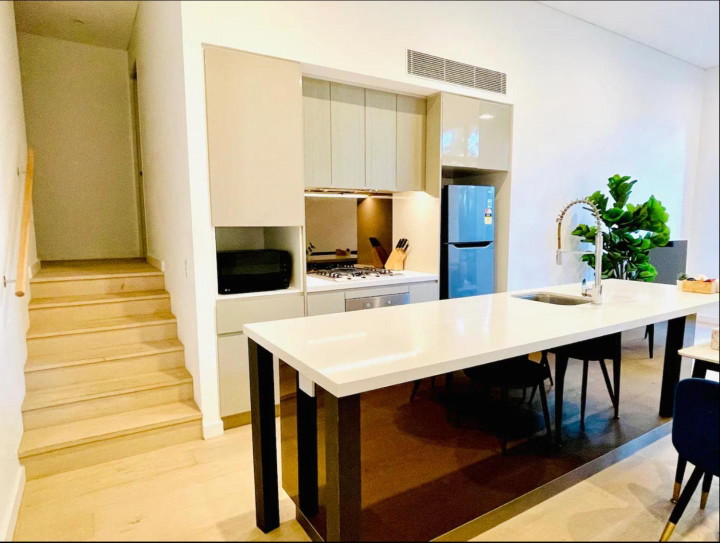 Charming And Cozy 2 Bedrooms 2 Bathrooms Condo With Study Room, Parking, Wi-fi - Crows Nest