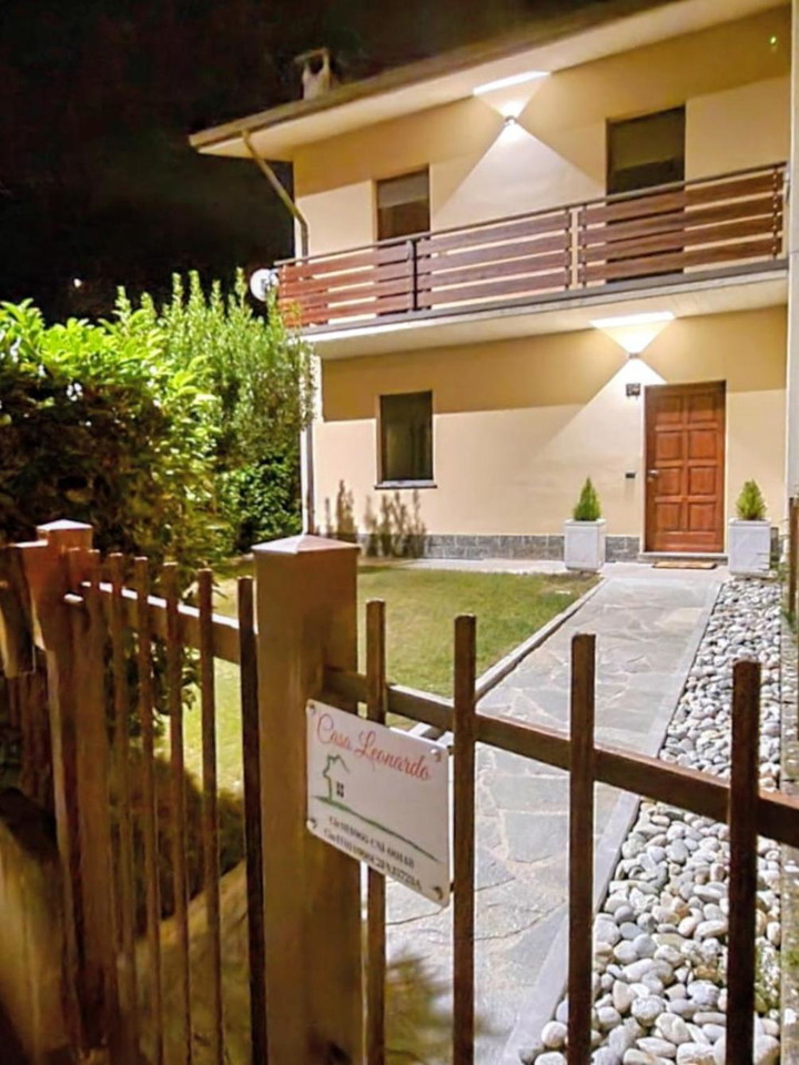Casa Leonardo - Tirano
