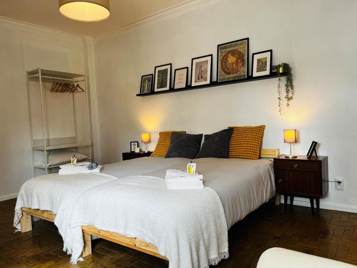 Low Cost Airport Whole Apartment - Loures