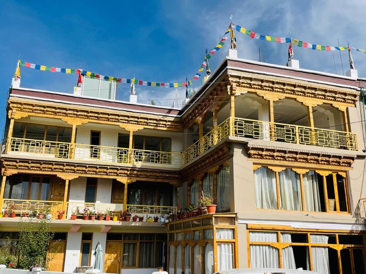 Laksdup Guest House - Leh