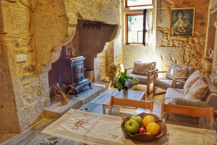 Casa Dos Amos En Costa Da Morte. A Coruña - Malpica