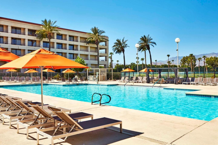 Doubletree By Hilton Golf Resort Palm Springs - Palm Springs, CA