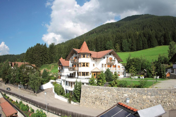 Turmhotel Gschwendt - San Candido
