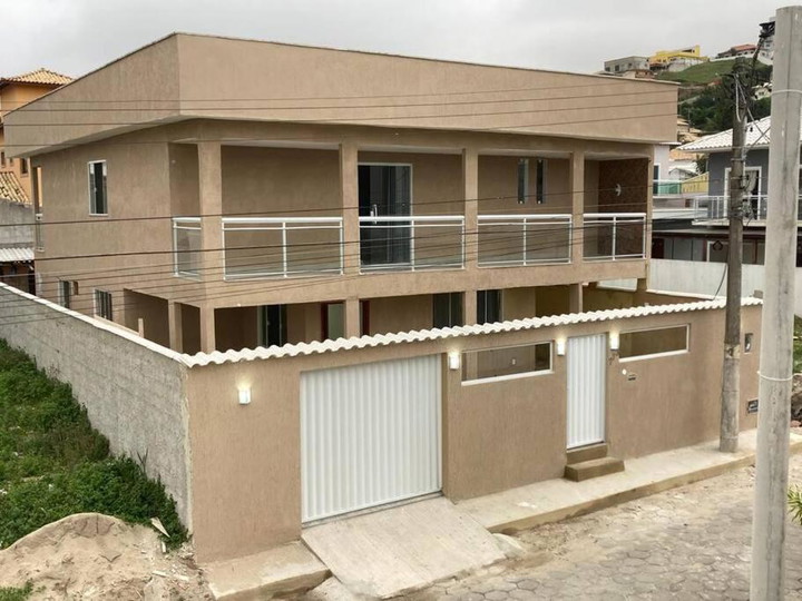 Casa Com Piscina, Grande E Espaçosa No Condomínio Dos Pássaros - Cabo Frio