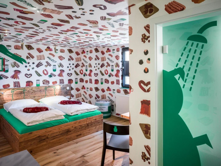 Bratwursthotel - Roth