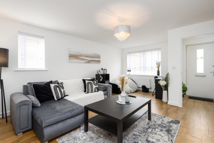 Spacious 3 Bedroom House In Canterbury With Garden And Driveway - Sleeps 7 - 坎特伯雷