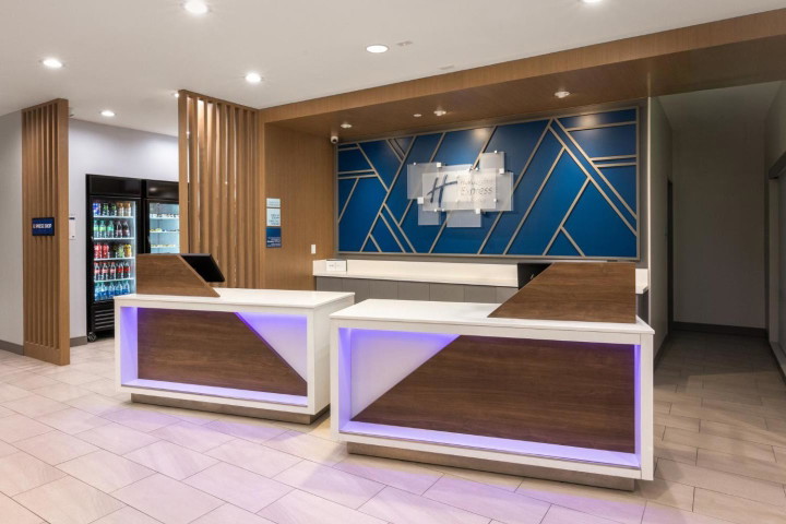 Holiday Inn Express & Suites Hawaiian Gardens By Ihg - Lynwood, CA