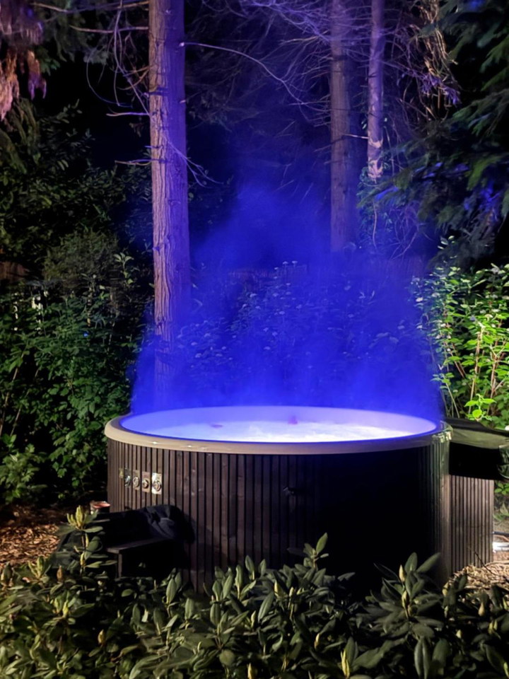 Heeren Van Norg - Het Boshuisje Met Jacuzzi & Panorama Sauna - Assen