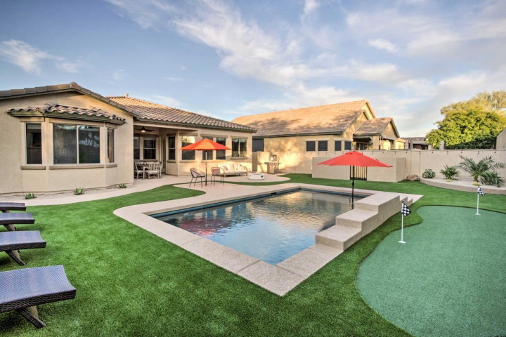Pool & Game Room: Home In Goodyear Near Golfing - Arizona