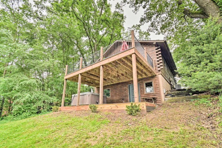 Cozy Amish Country Cabin On Shipshewana Lake! - Indiana (State)