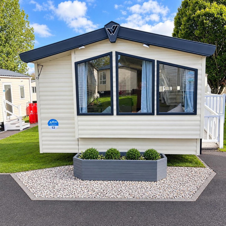 Crichtons Caravan Marton Mere - Blackpool