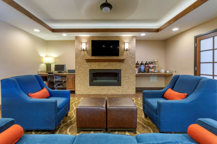 Comfort Inn Medford North - Medford, OR