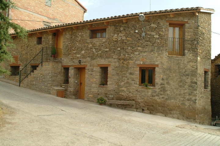 Casa Contorna - Àger