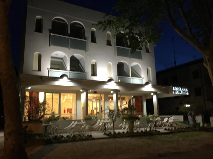 Hotel Admiral - Cesenatico