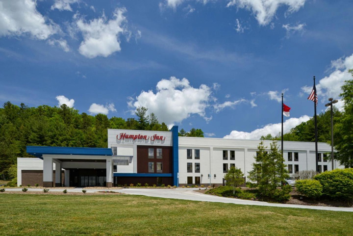 Hampton Inn Brevard - Brevard, NC