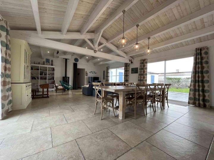 Villa 3 Chambres Avec Piscine Et Jardin Clos, Proche De La Mer - Saint-Denis-d'Oléron